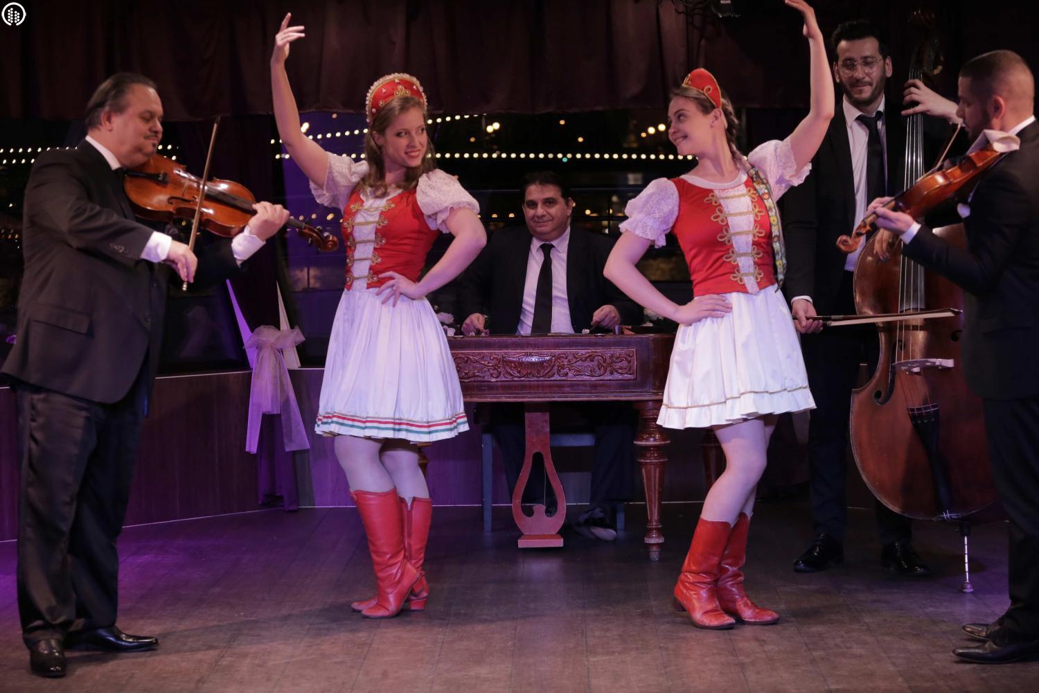 4 fogásos hajós vacsora Operett és Folklór Műsorral | élménypláza.hu