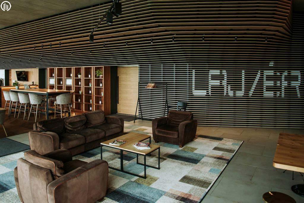 Lajver Borbirtok | Deluxe Szoba | Prémium Borkóstoló